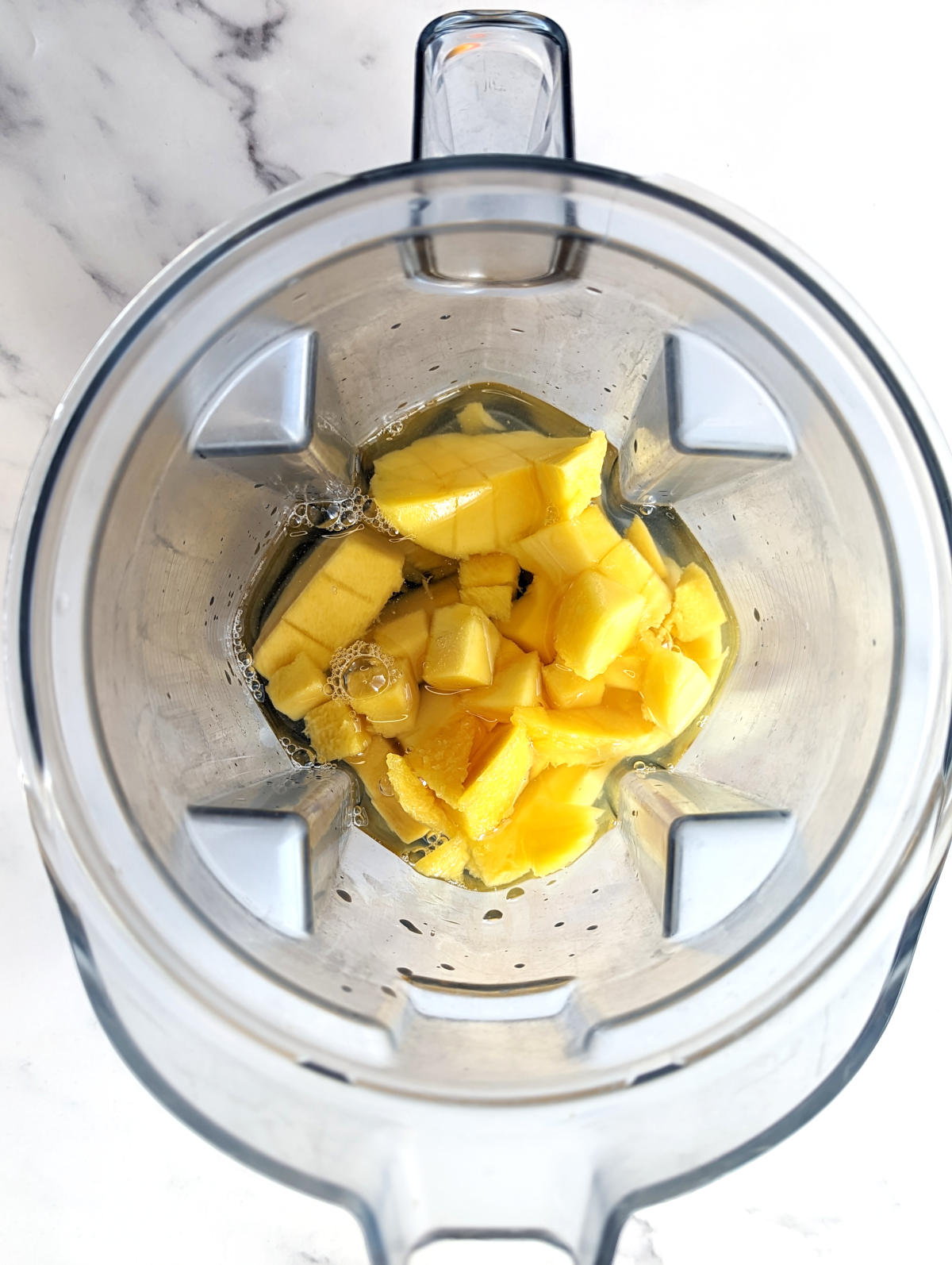 Easy Mango Juice (2 Ingredients)