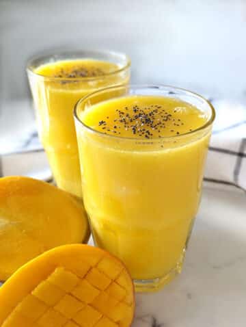 Easy Mango Juice (2 Ingredients)