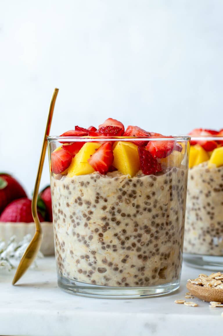 Easy Overnight Oats with Water (No Milk or Yogurt Needed!)