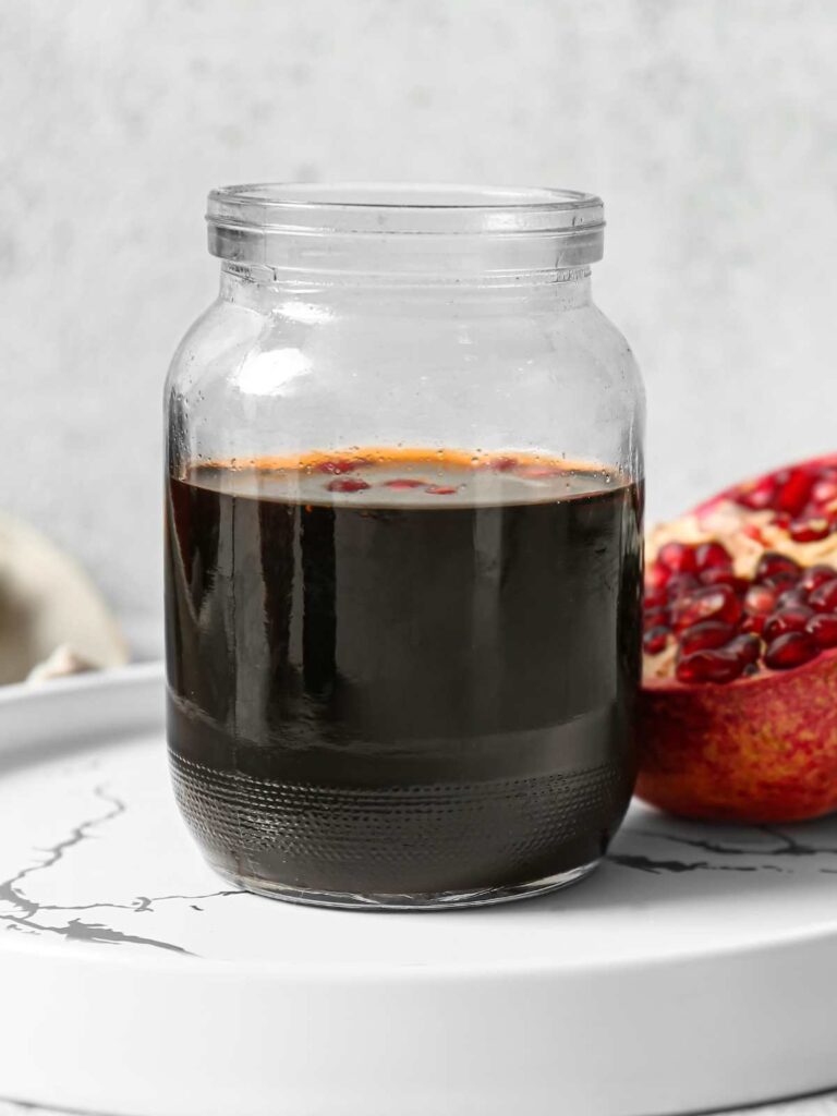 11 Pomegranate Molasses Substitutes and How to Use Them