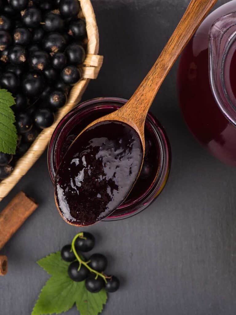 11 Pomegranate Molasses Substitutes and How to Use Them