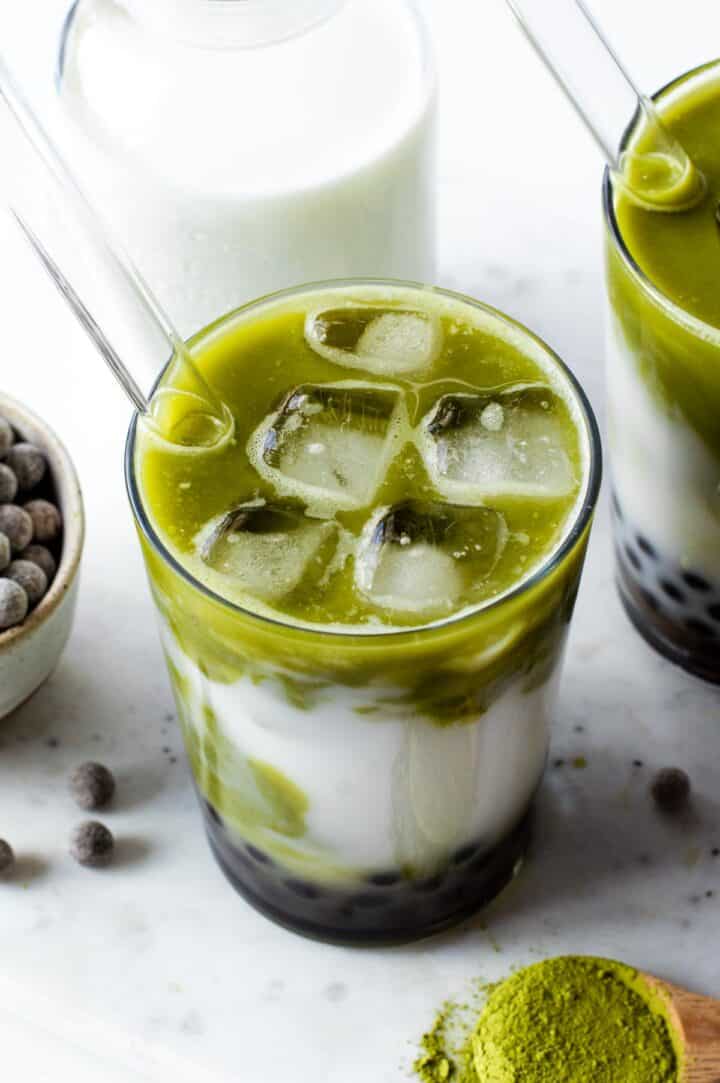 Matcha Bubble Tea (4 Ingredients)