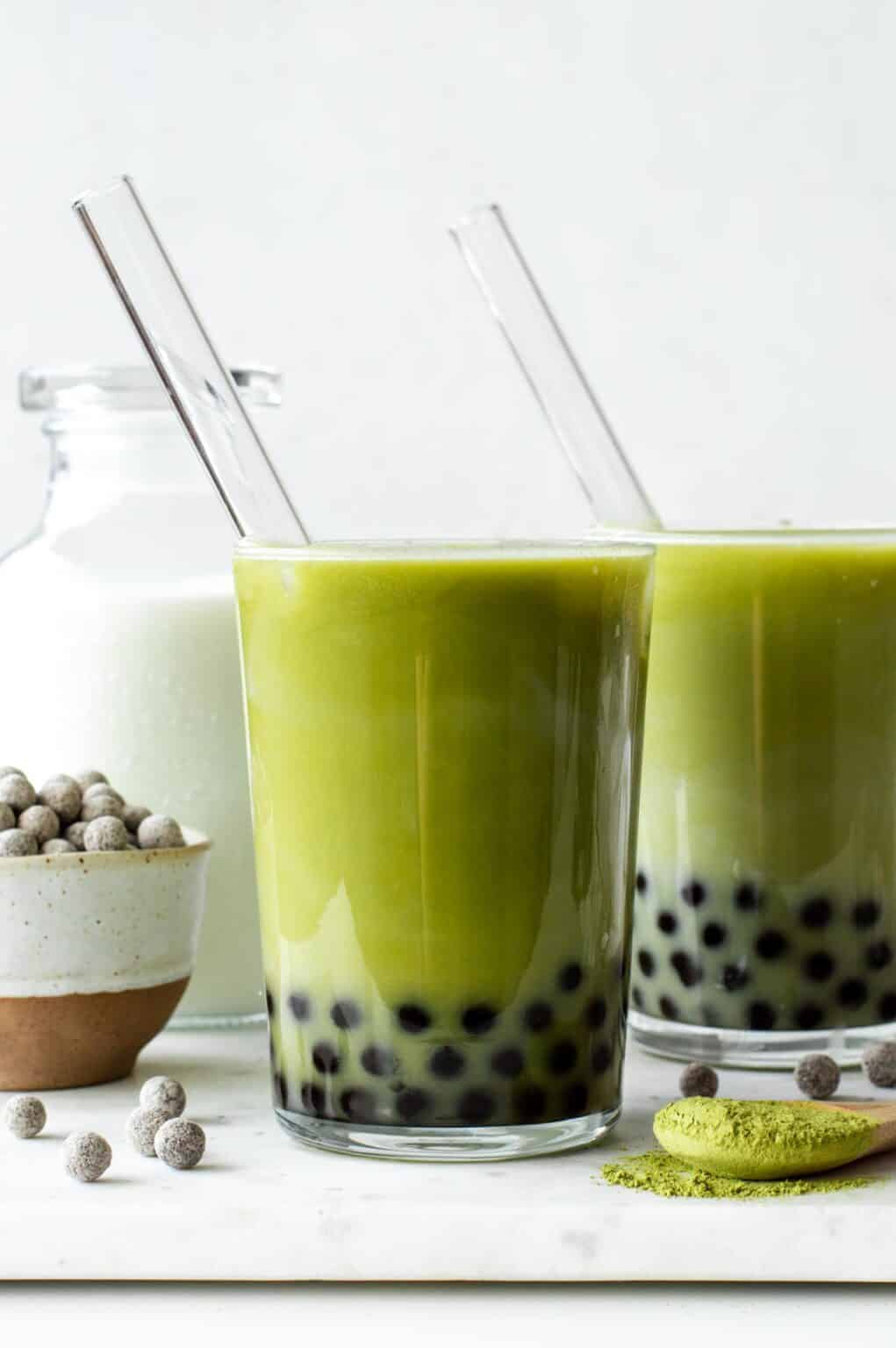 Matcha Bubble Tea (4 Ingredients)