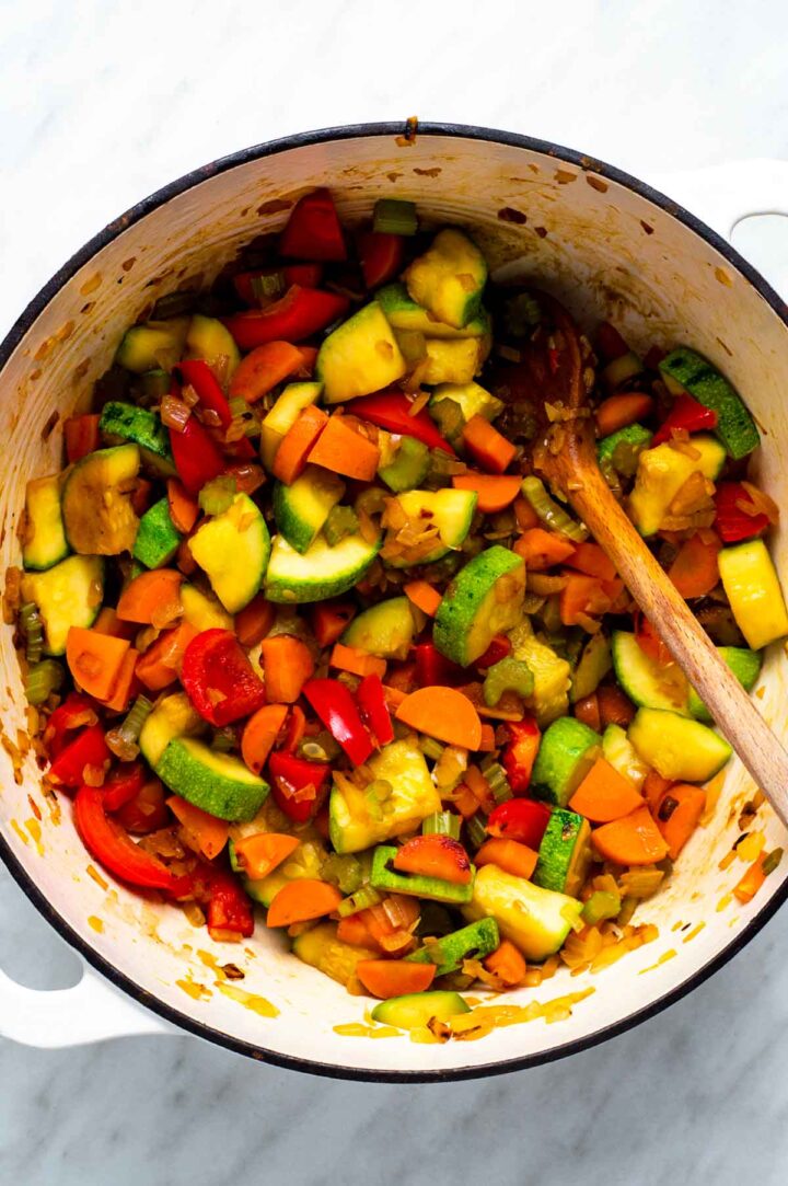 Hidden Veggie Pasta Sauce (Picky Eater Approved!)