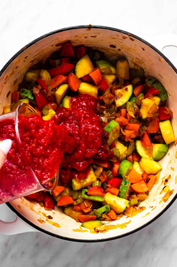 Hidden Veggie Pasta Sauce (Picky Eater Approved!)