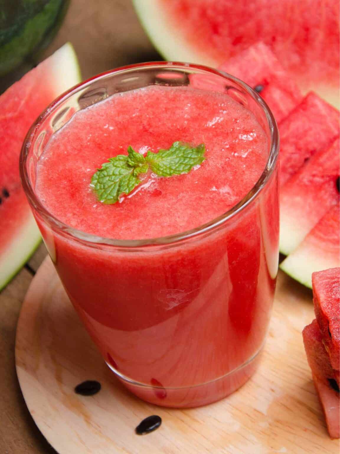 15 Best Coconut Water Substitutes (And How To Use Them)