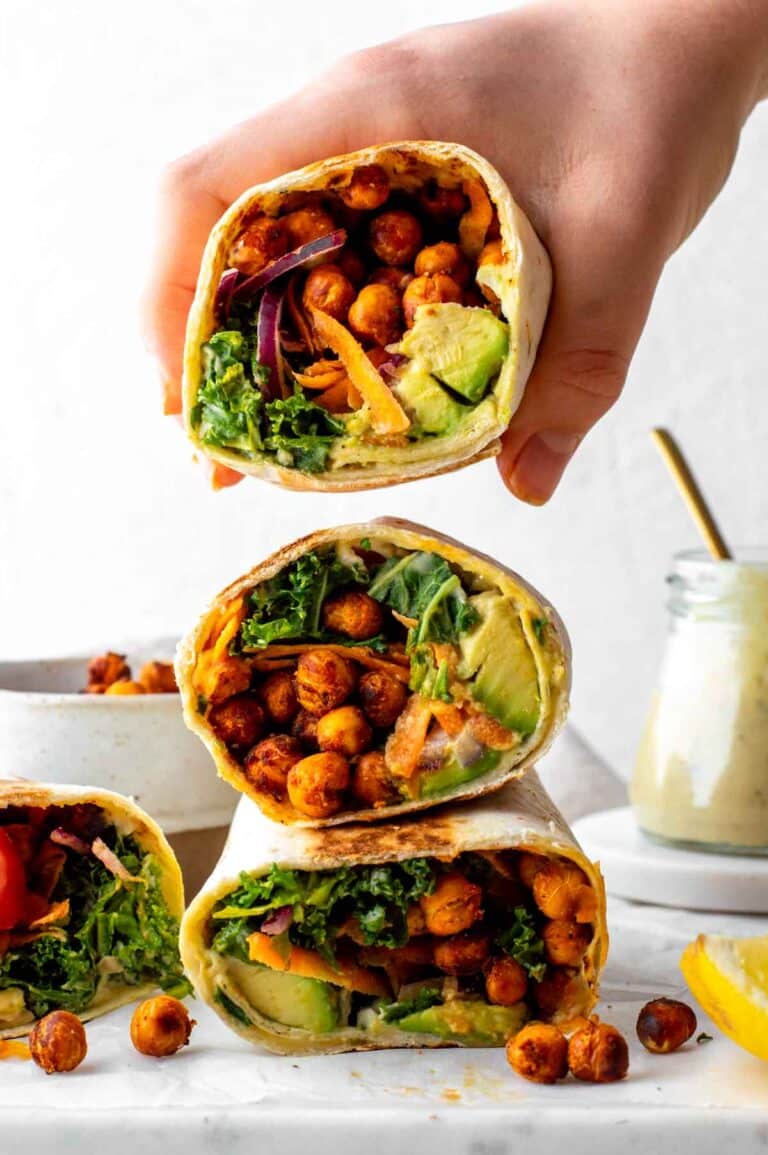 Kale Wraps (With Spicy Chickpeas) - Health My Lifestyle